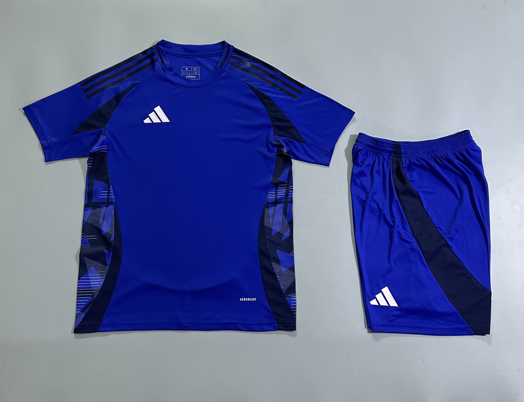 adidas Uniformes 2024 - Niveks